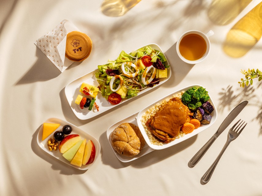 華航攜手米其林一星 T+T 推出當代亞洲風味高空饗宴 | 中華航空公司
